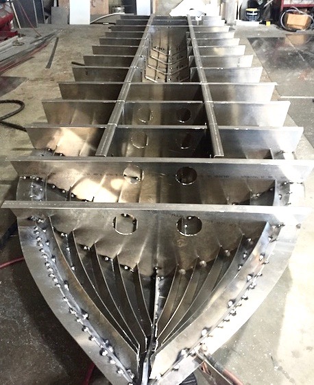 Construction – Aluminium Longboats