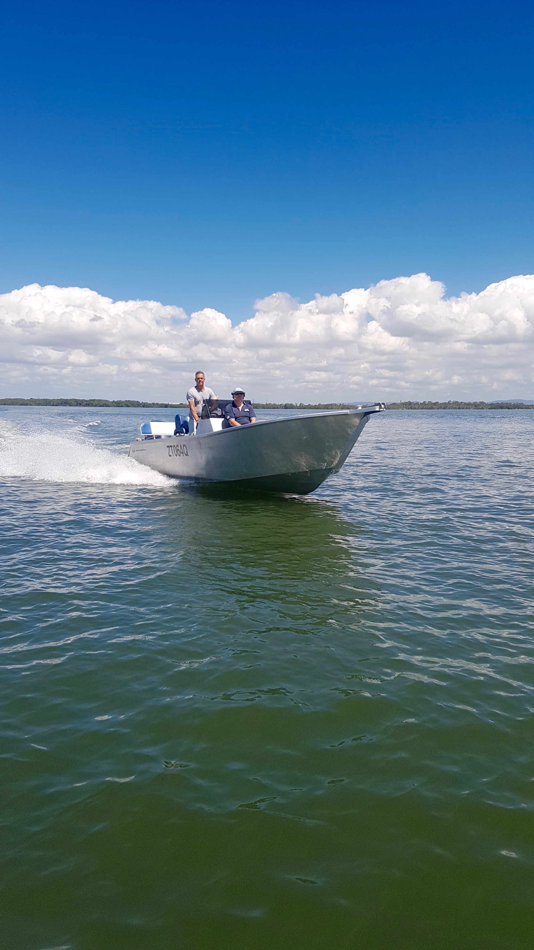 ALB720 – 24 Foot – Aluminium Longboats