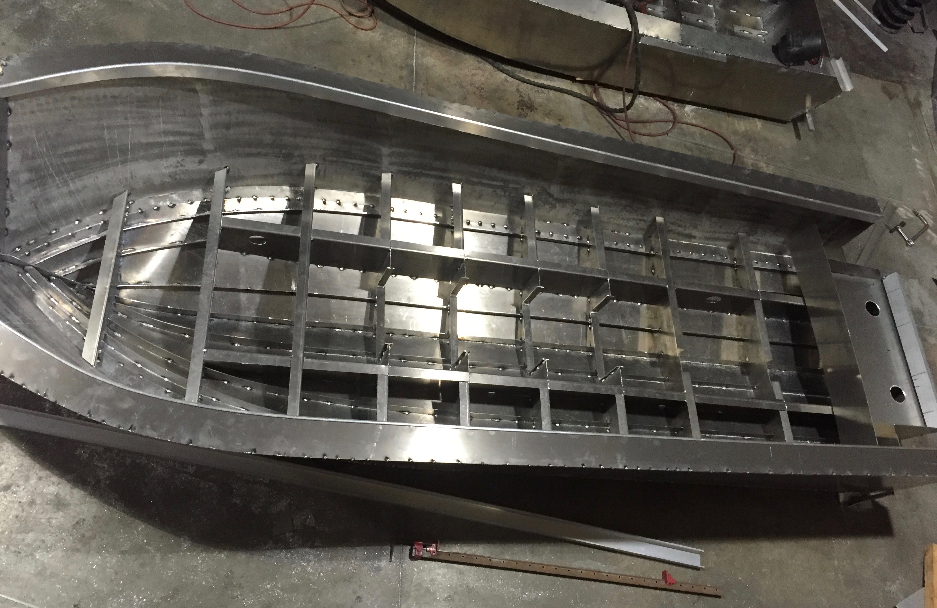 Construction – Aluminium Longboats